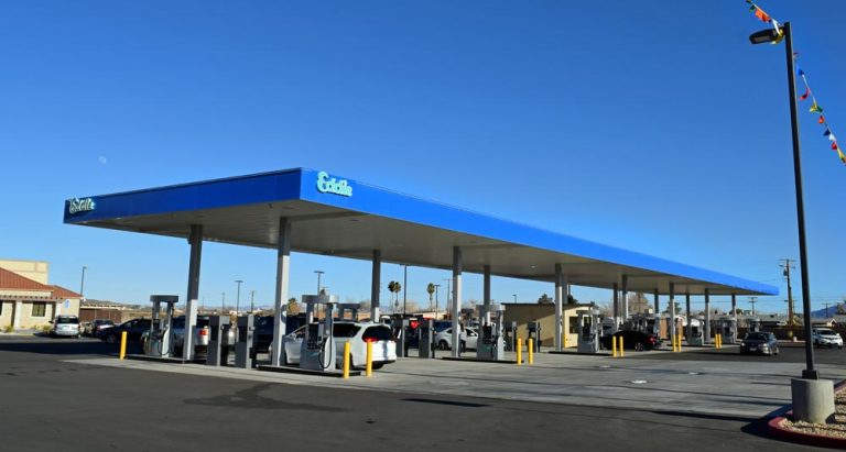 Eddie World: Yermo’s Mega Gas with Class – The Desert Way with Jaylyn ...